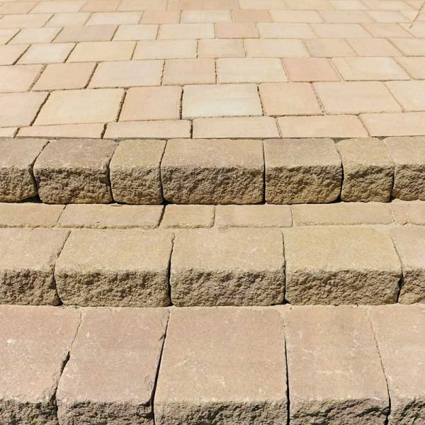 Stopnica Antika - Tlakovci Podlesnik